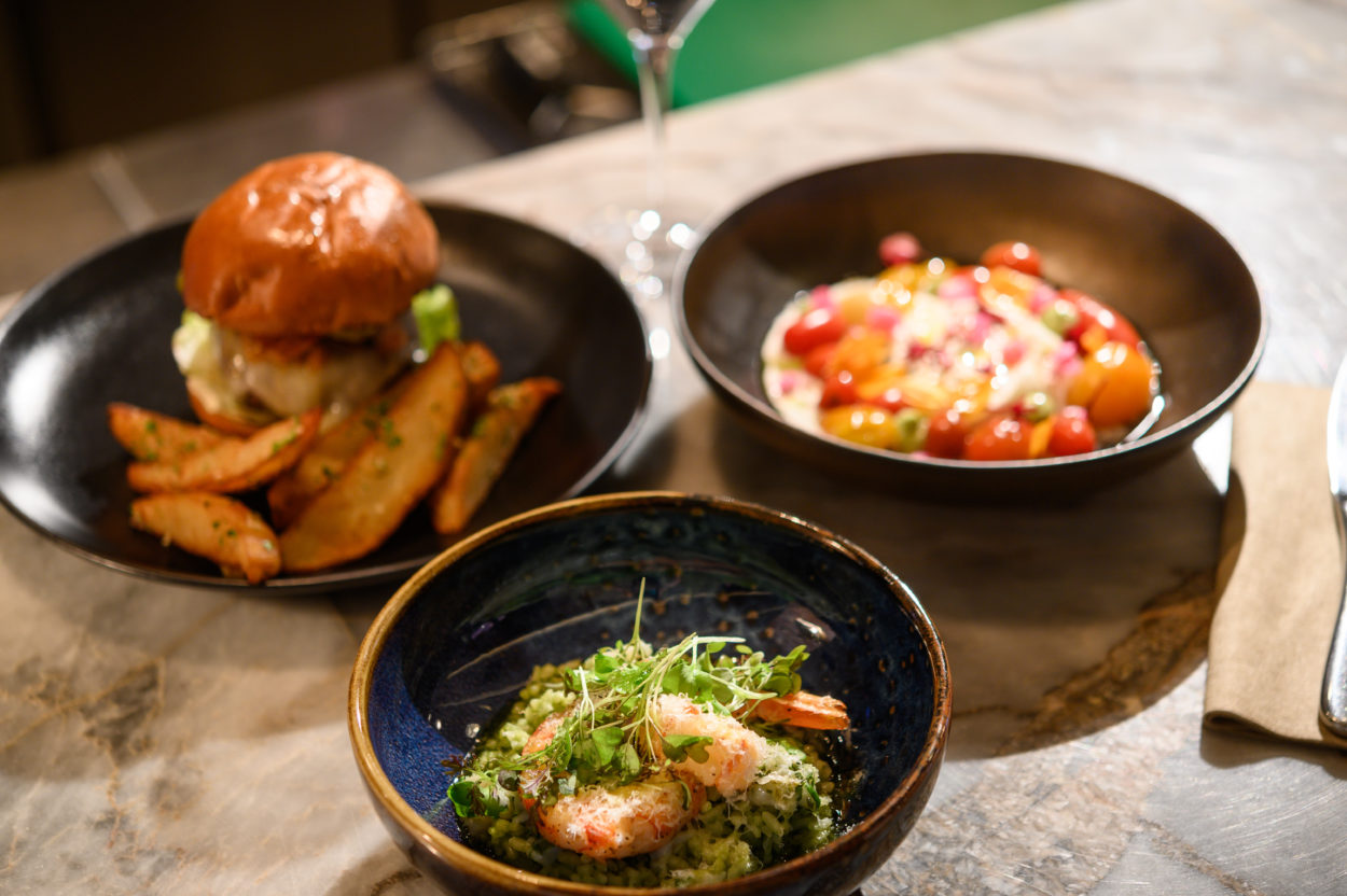 Bochinche Restaurant - Crispcontrasts Studios